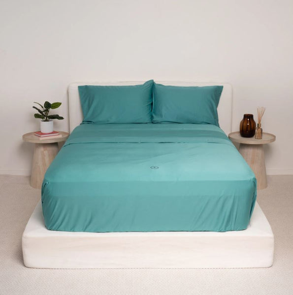 The Lad Collective Bedding Set and Fitted Sheets - Assistive Bed Linen ...